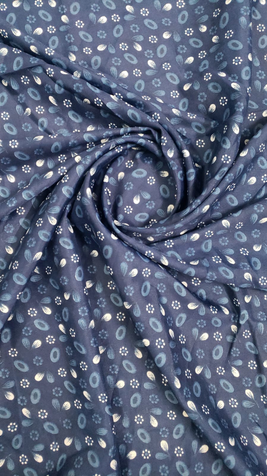 Namaz Chadar With Sleeves Print 293 – Amirah.pk